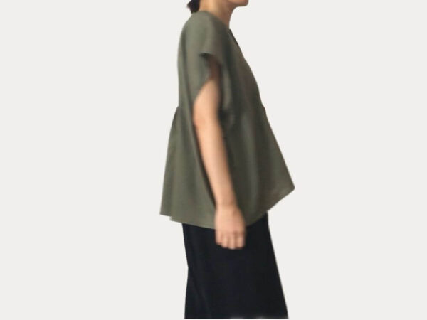 【キレイ見えが嬉しい】リラックスブラウスを作りました。洋裁本「think patternのソーイングBOOK」より | 手仕事と健康